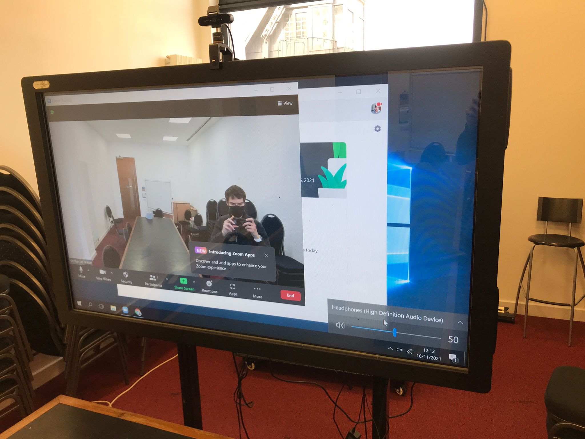 Hybrid Meetings and Outdated Screen’s PC Upgrade | Transformation ...